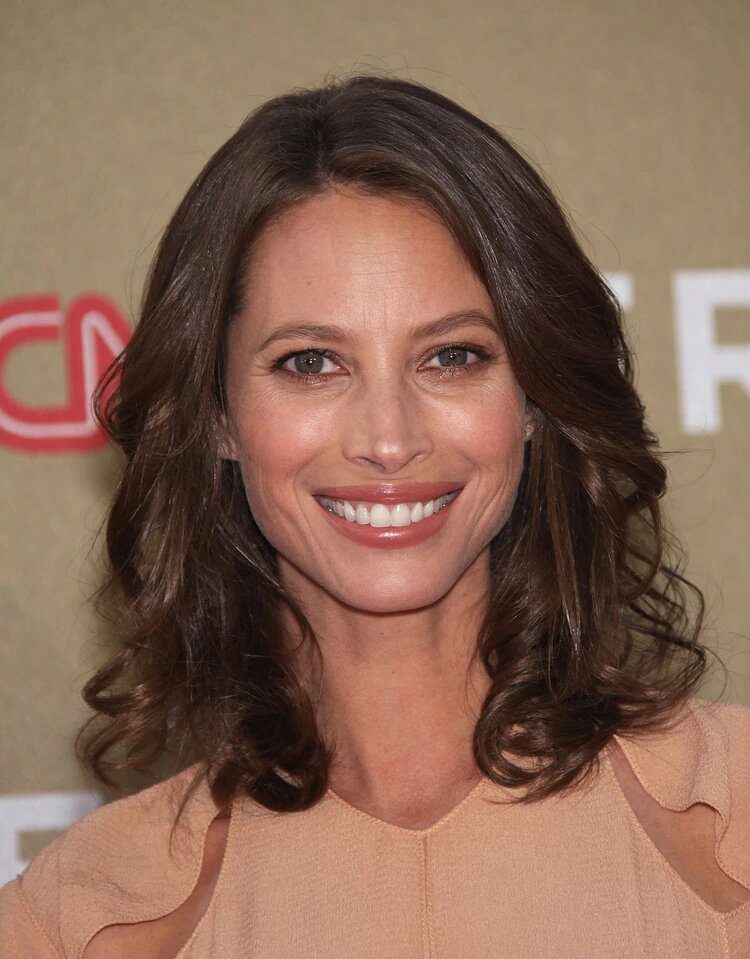 Elegidas por Meghan Markle – Ellas Internacional