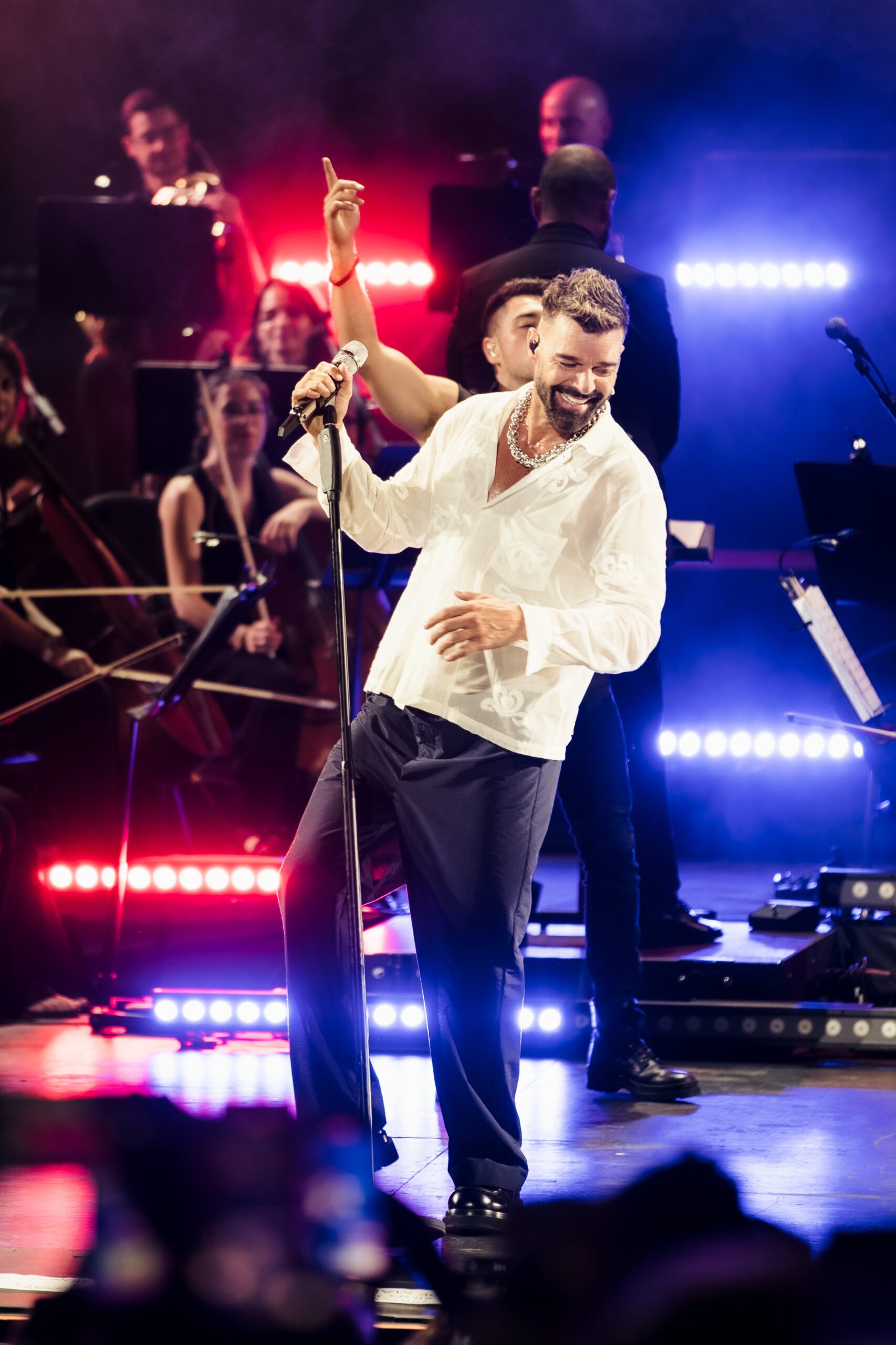 EL ÍCONO MUNDIAL RICKY MARTIN REGRESA TRIUNFAL A LIMA DESPUÉS DE 12 ...